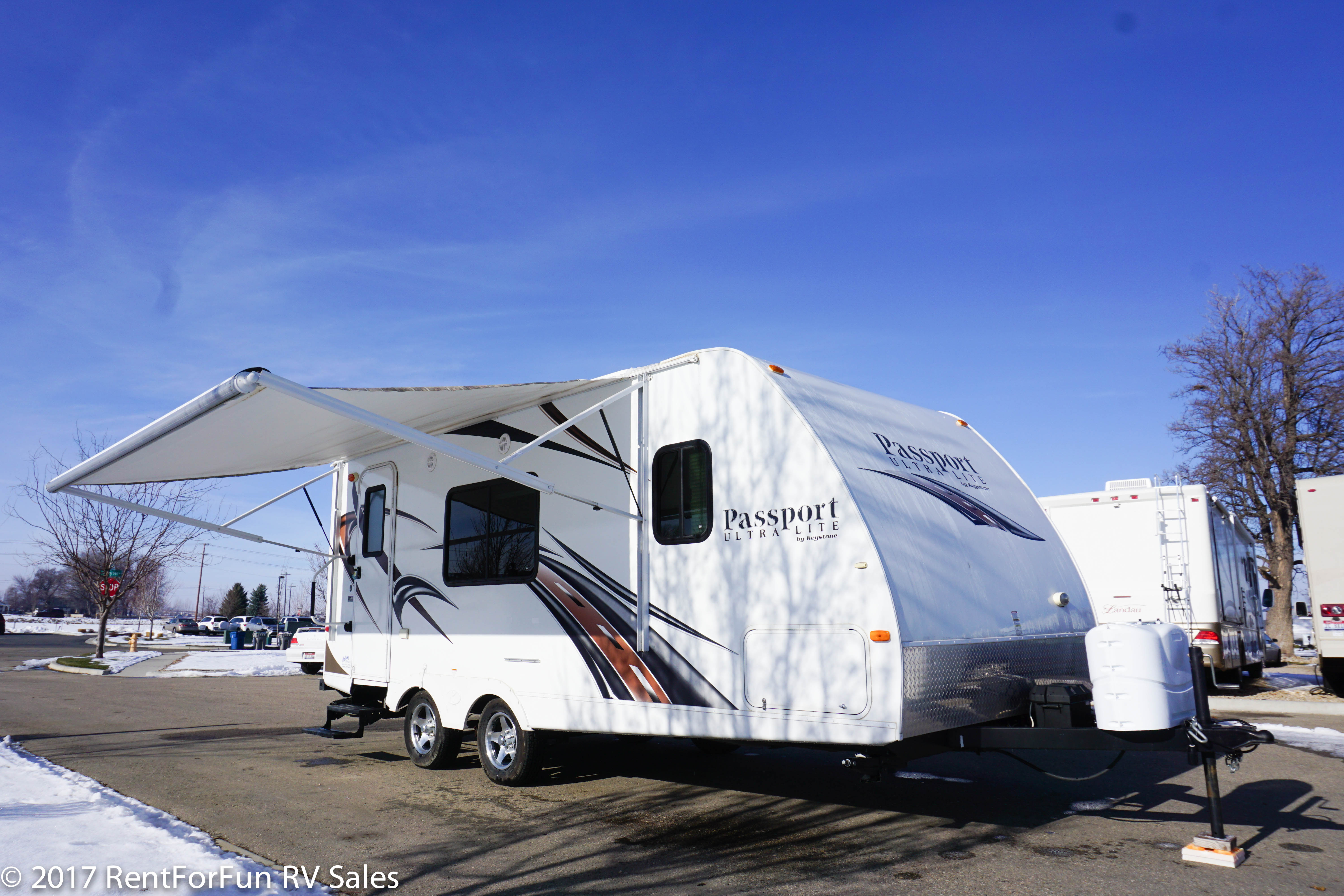 2013-Keystone-Passport-195RB-Travel-Trailer-For-Sale-1