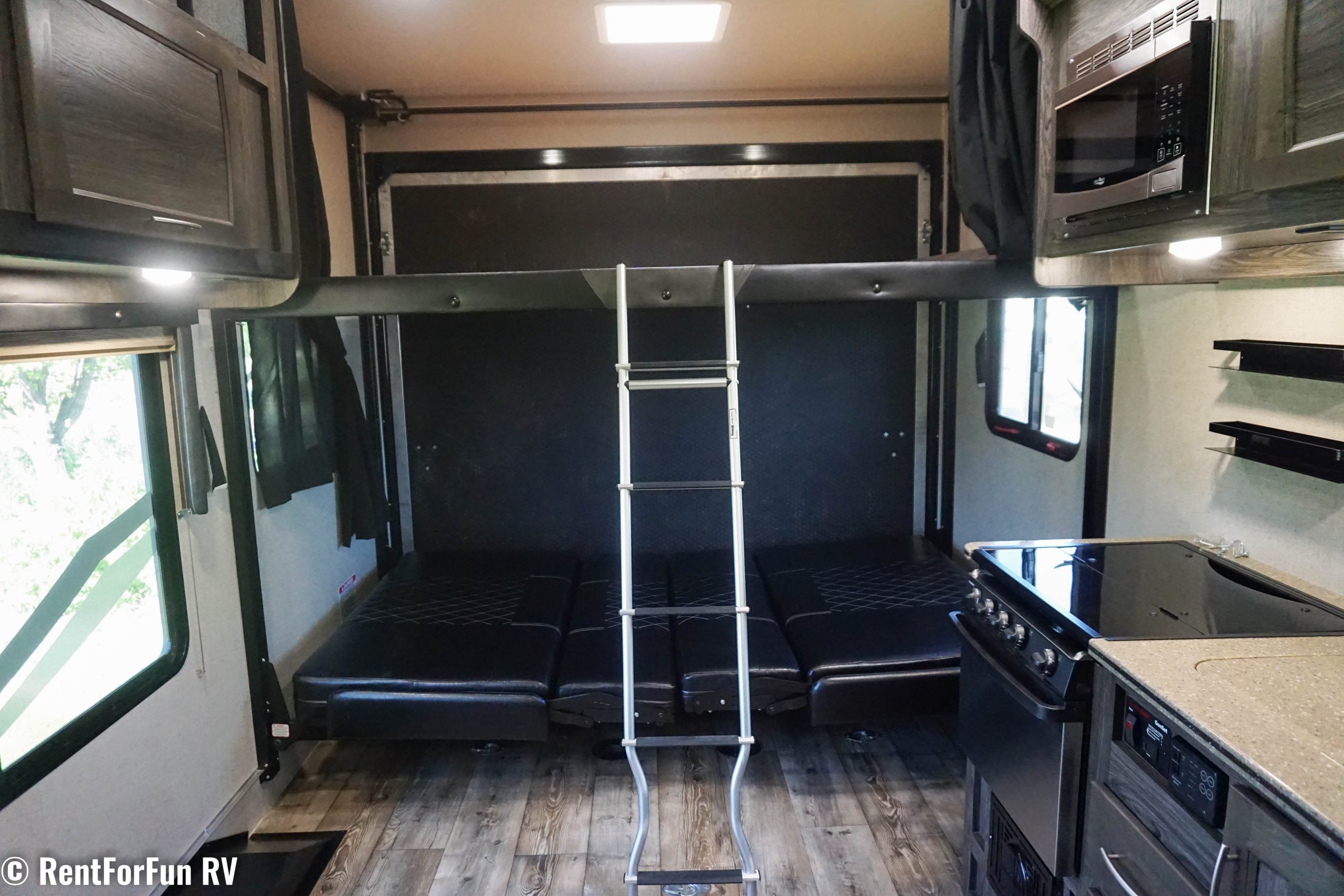 24-Vortex-Trailer-Rental (17 of 17)